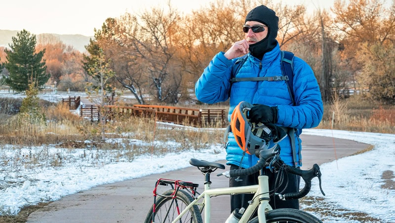 Bike Commuting Gear that Will Get You to Work Safely [Top 10] - EastRise